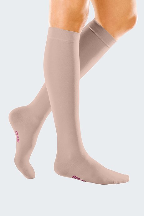 Compression Stockings medi mediven forte Made to measure | Vitego